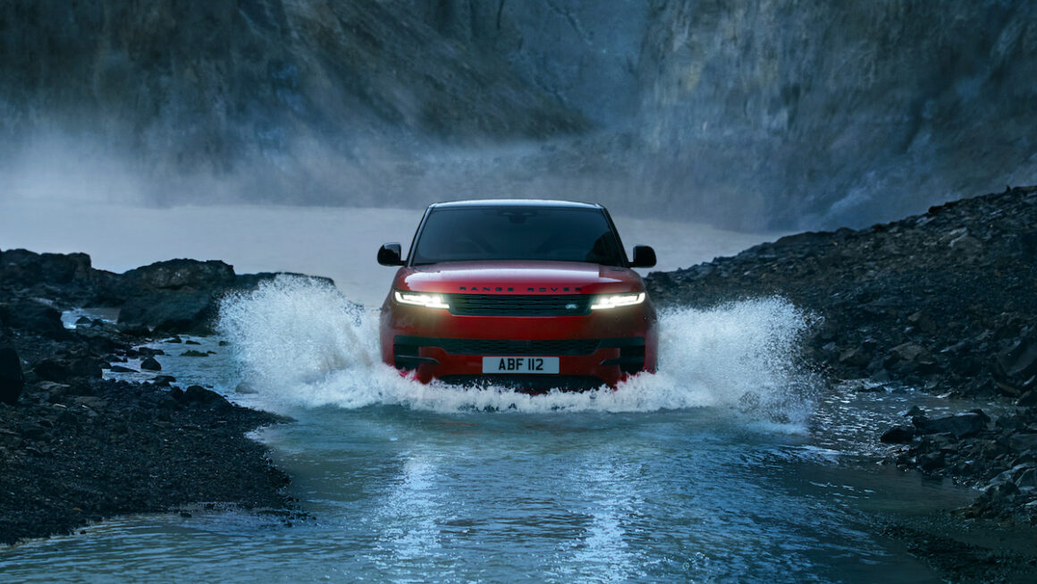 What Is The Wading Depth Of A Range Rover?