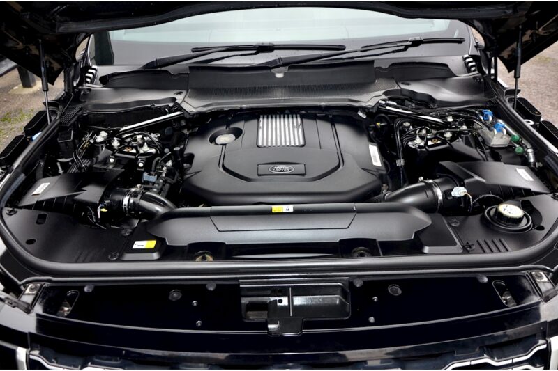 Who Make Range Rover Engines? The Brand Under The Hood!